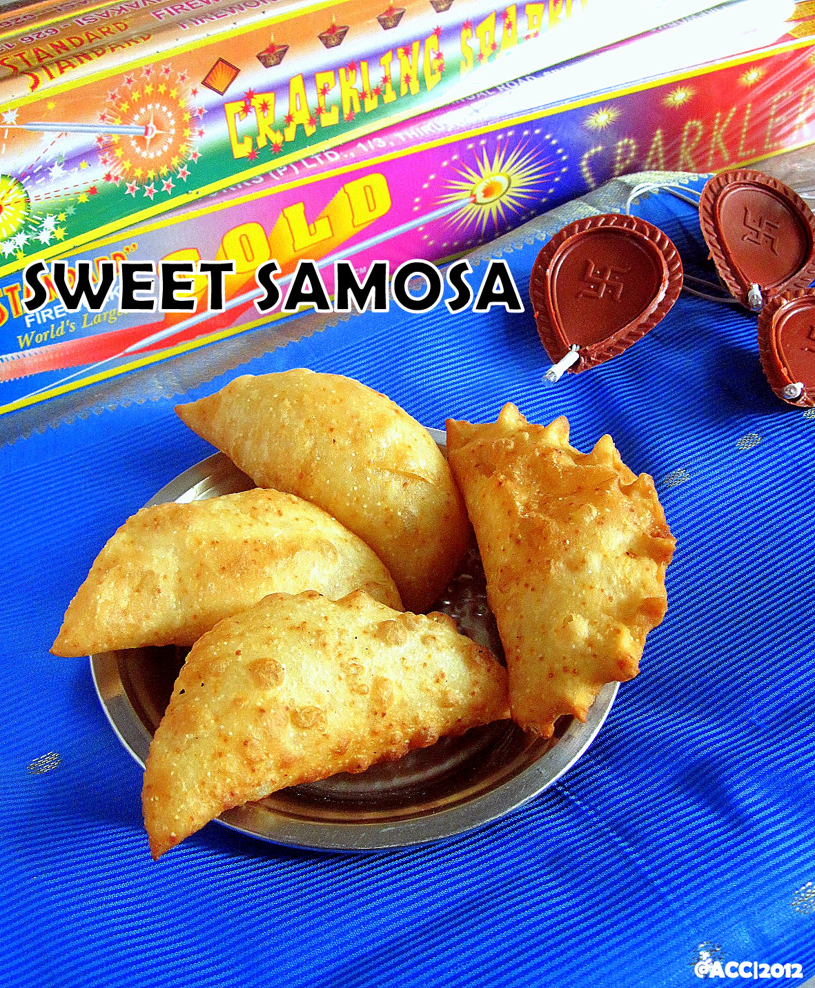 SWEET SAMOSA | SWEET SOMAS RECIPE, SOMASI - Chitra's Food Book