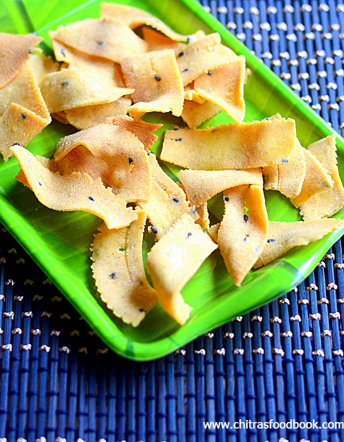 Garlic Ribbon Pakoda | Garlic Ribbon Murukku Recipe - Chitra's Food Book